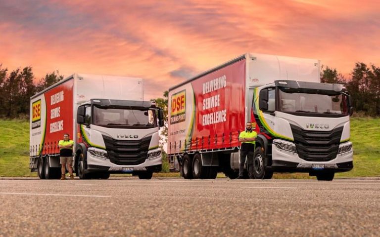 What Is The Difference Between A Parcel Truck And A Taxi Truck And ...